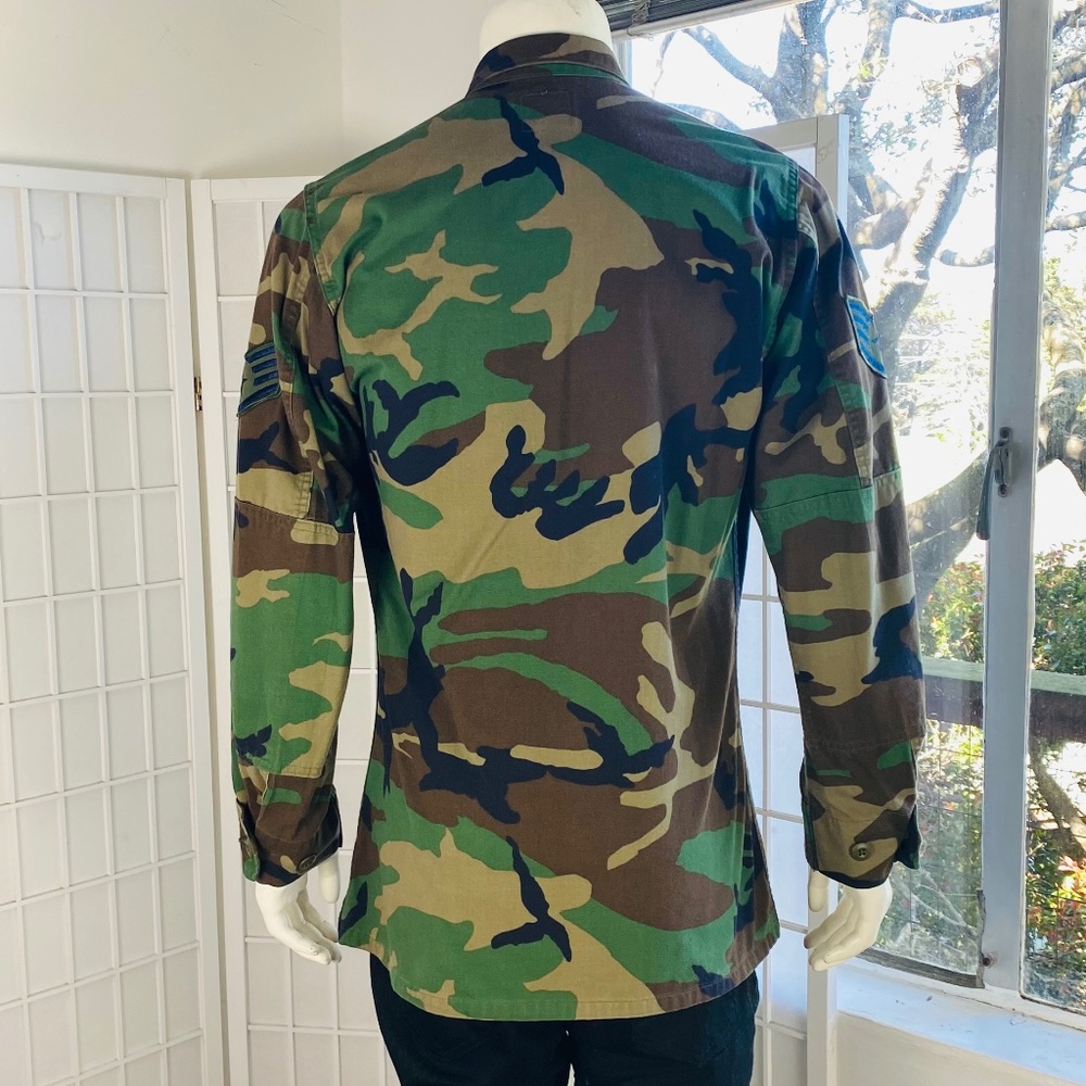 Vintage Air Force Green Camouflage Enlisted Shirt, L. - Gem